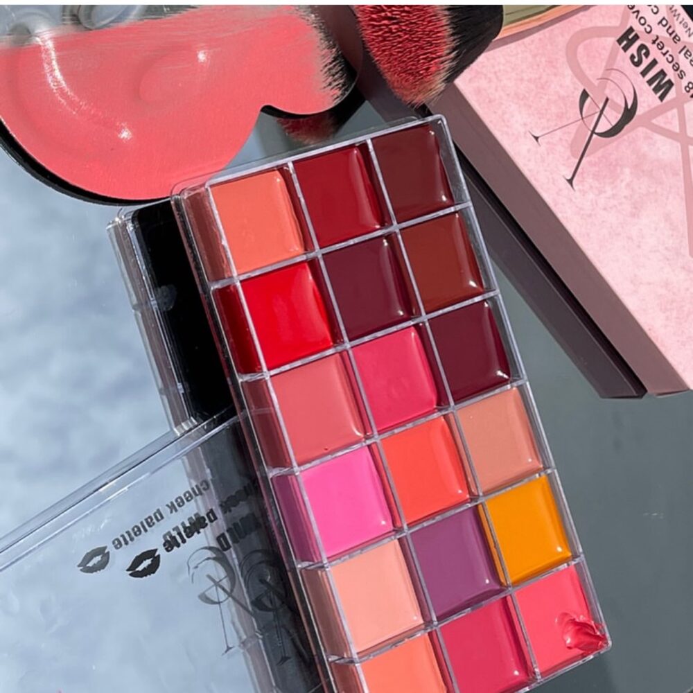 Vee beauty wild lip & cheek palette – David Beauty Cosmetics